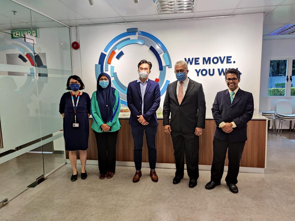 ICoN UMP - Kunjungan Hormat Dan Pertemuan Naib Canselor UMP Bersama ...